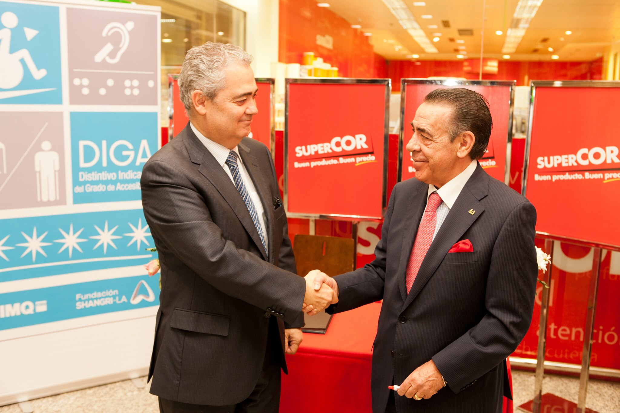 Supercor se convierte en la primera cadena de supermercados accesibles ...