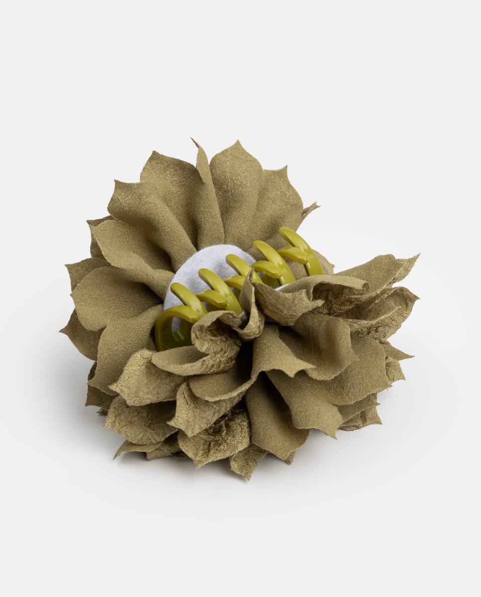 Pinza flor grande puntas tejido con textura Siena · El Corte Inglés