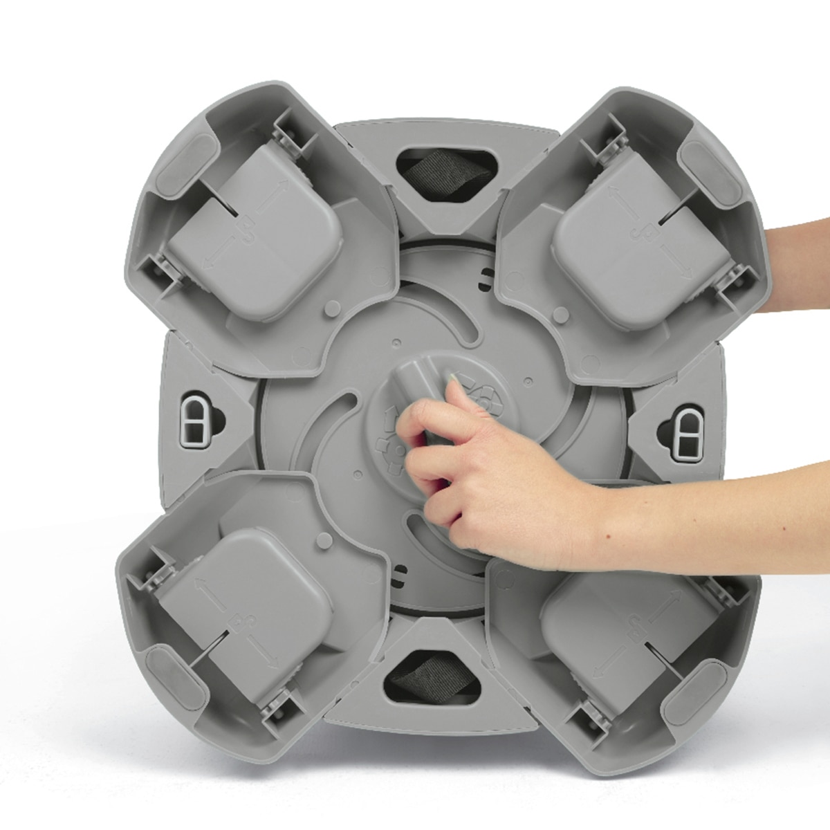 Centro de actividades y trona portatil Mamas & Papas Baby Bug Gris · El ...
