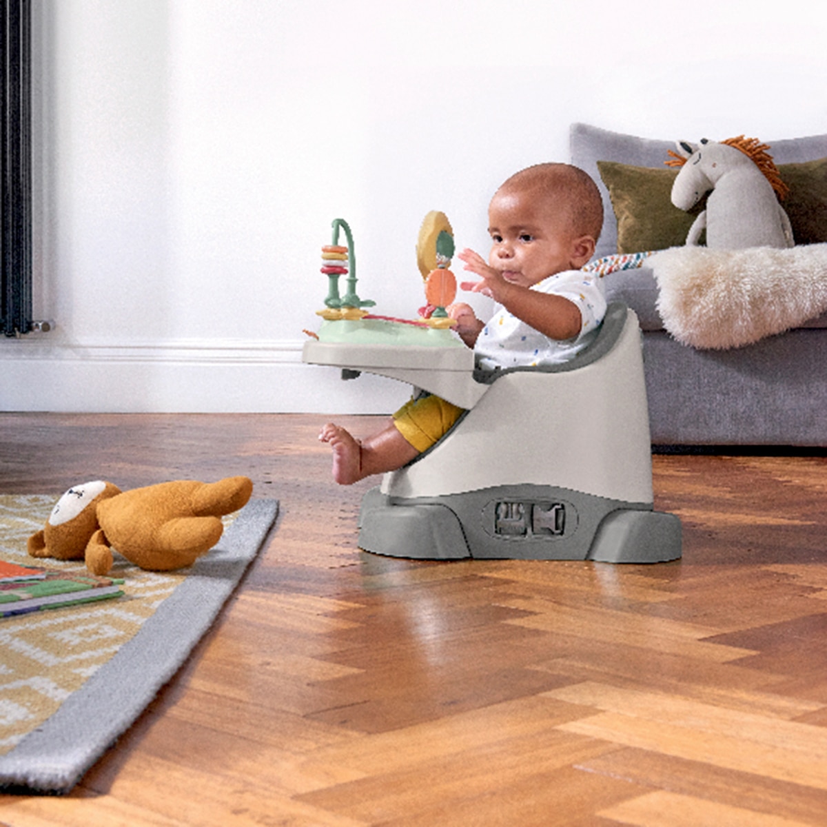 Centro de actividades y trona portatil Mamas & Papas Baby Bug Gris · El ...