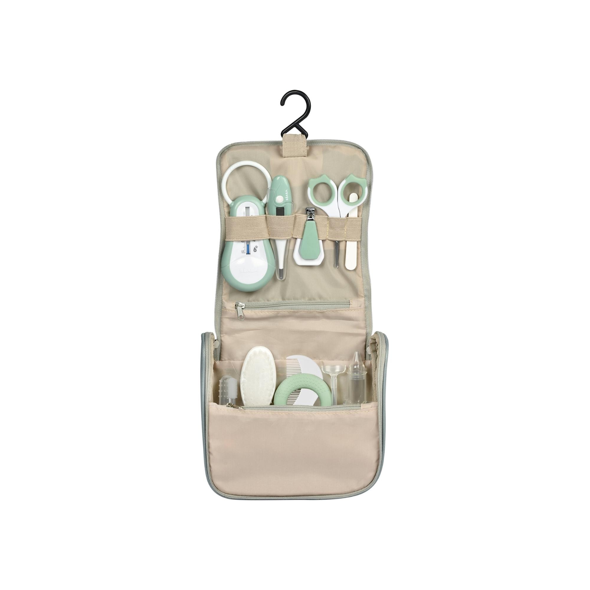 Neceser de Baño Beaba con 10 accesorios Verde anticuario · El Corte Inglés