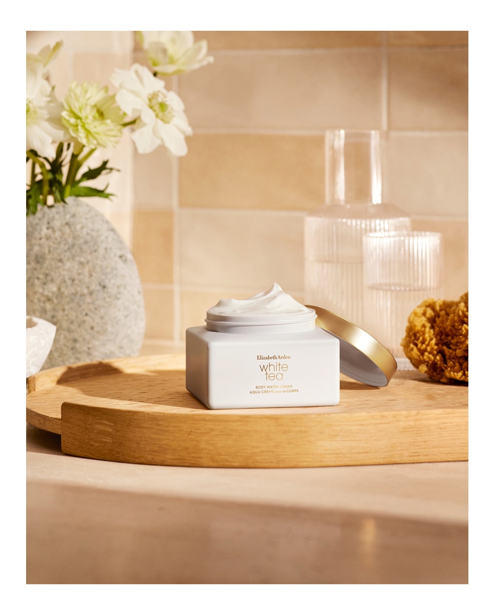 Emulsión Corporal White Tea 300 ml Elizabeth Arden 300 ml · El Corte Inglés
