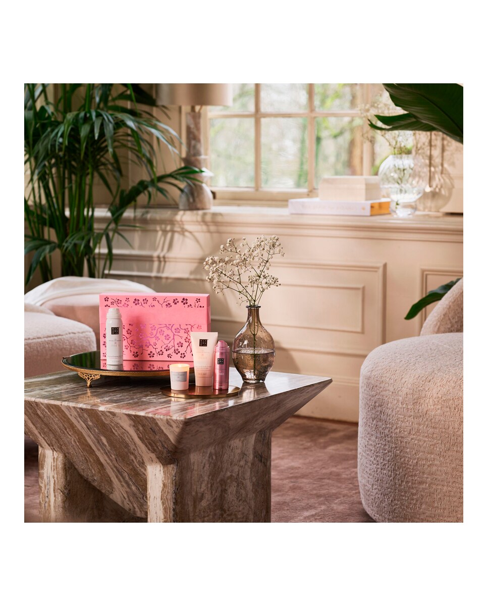 Estuche de regalo The Ritual of Sakura Small Gift Set 2024 Rituals ...