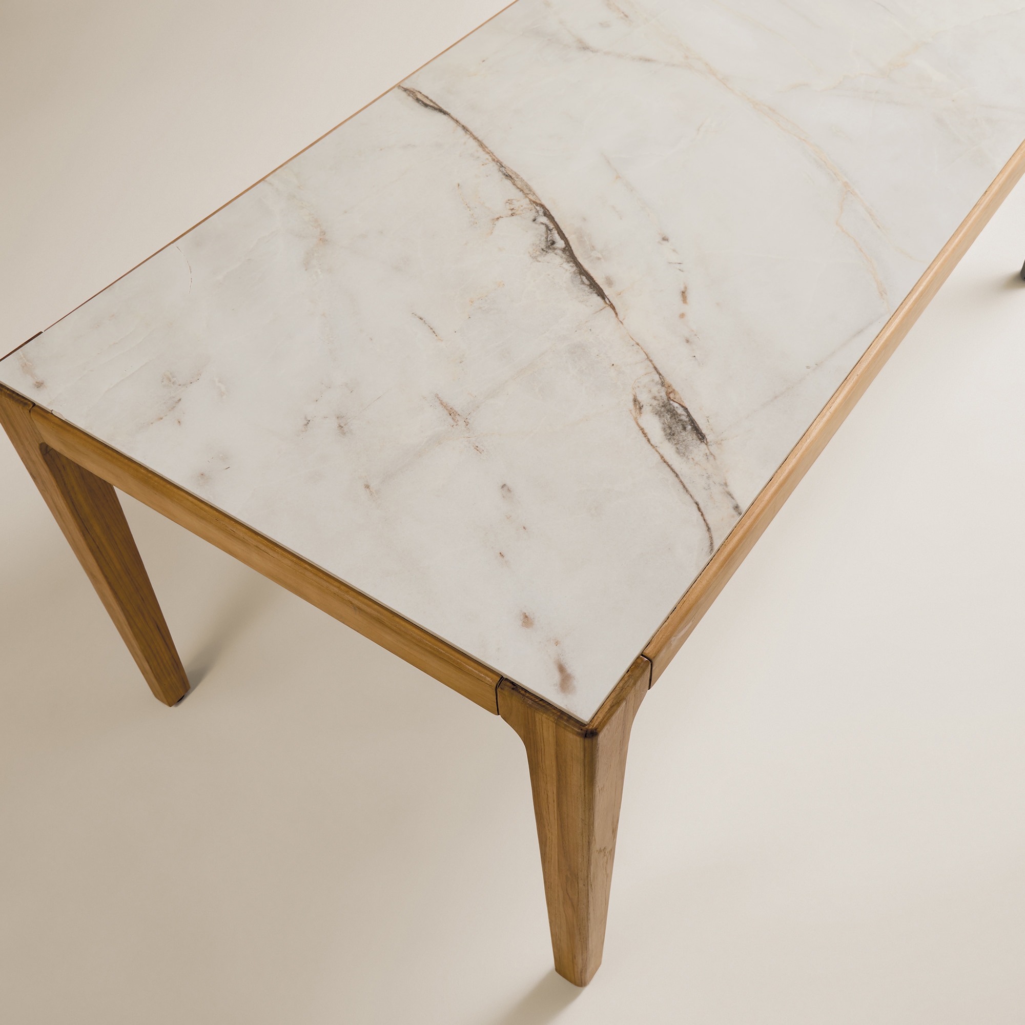 Mesa de jardín de madera de teca Comporta Natural / Gris · El Corte Inglés