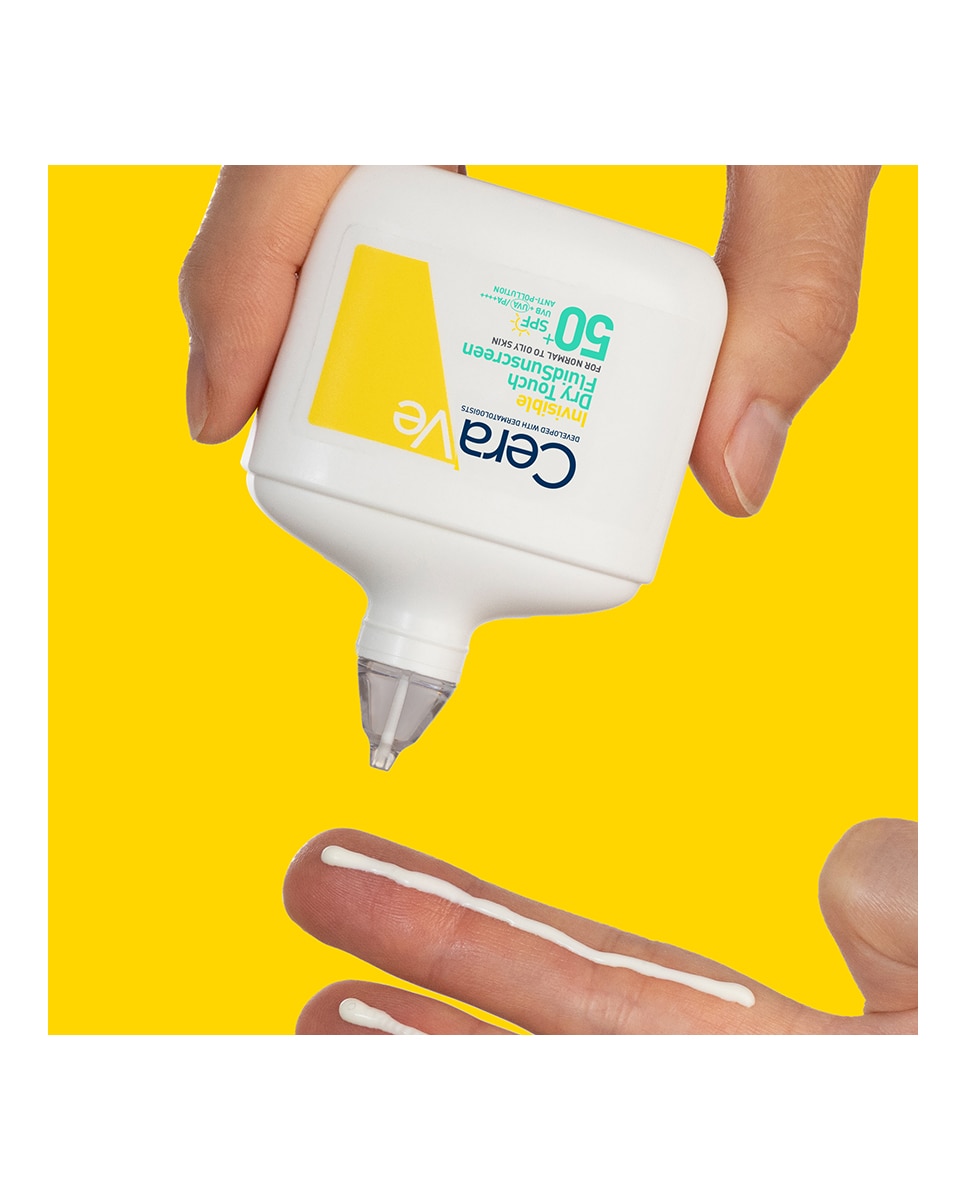 Fluido Protector Invisible Oil Control SPF 50+ 50 ml CeraVe 50 ml · El ...