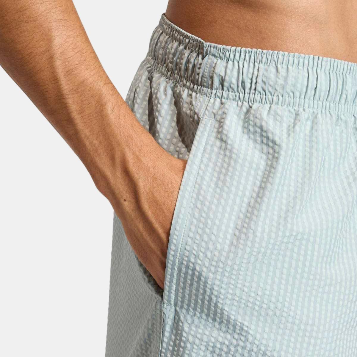 Bañador de hombre 12,7 cm Seersucker Stripy adidas Verde · El Corte Inglés