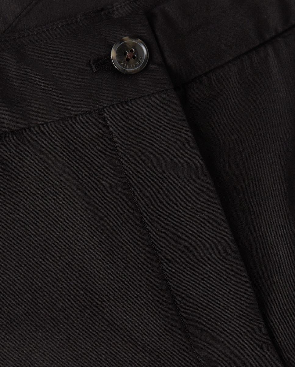 Bermuda chino de mujer de tiro medio y corte recto Negro Tommy Hilfiger ...