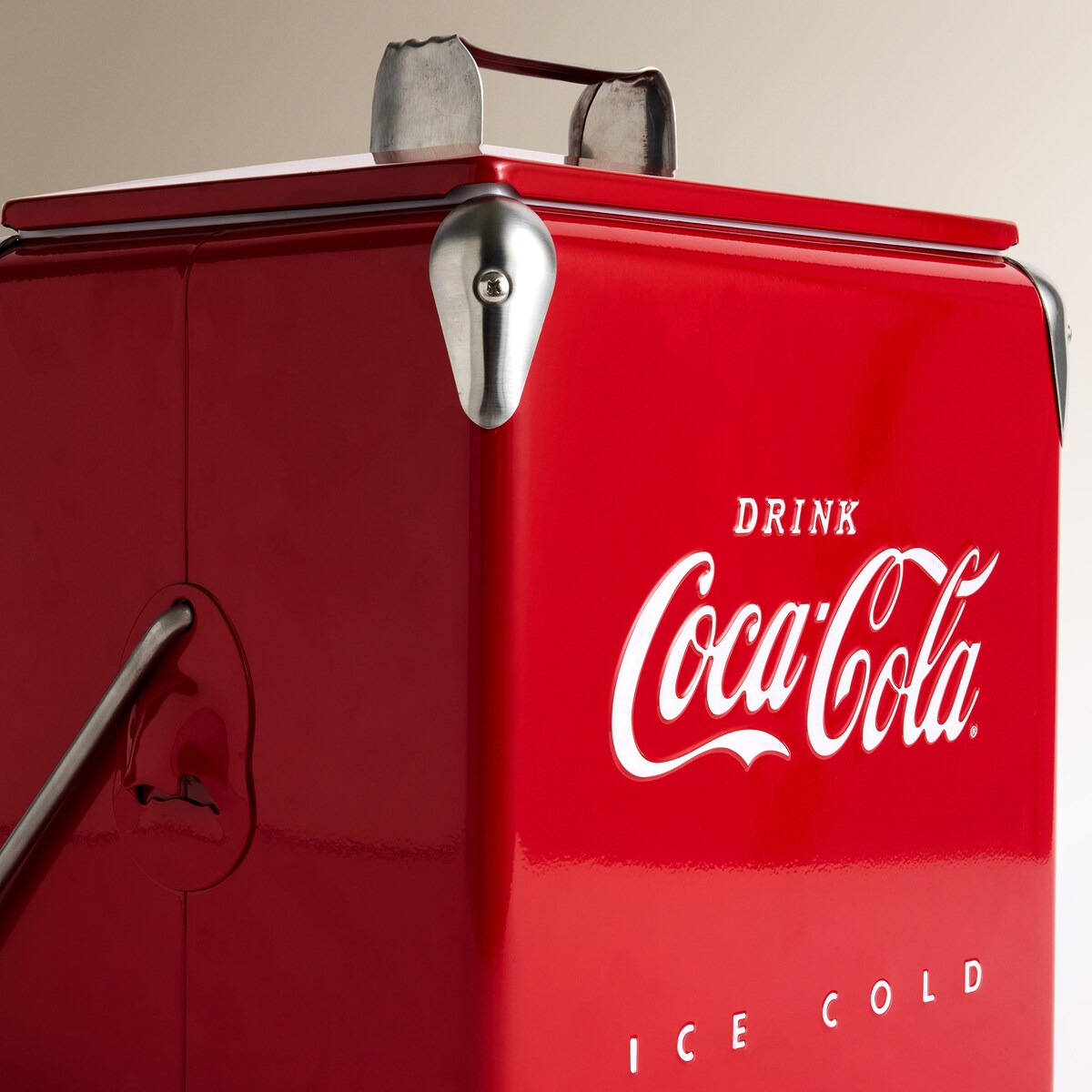 Nevera para jardín Coca Cola · Coca-Cola · El Corte Inglés