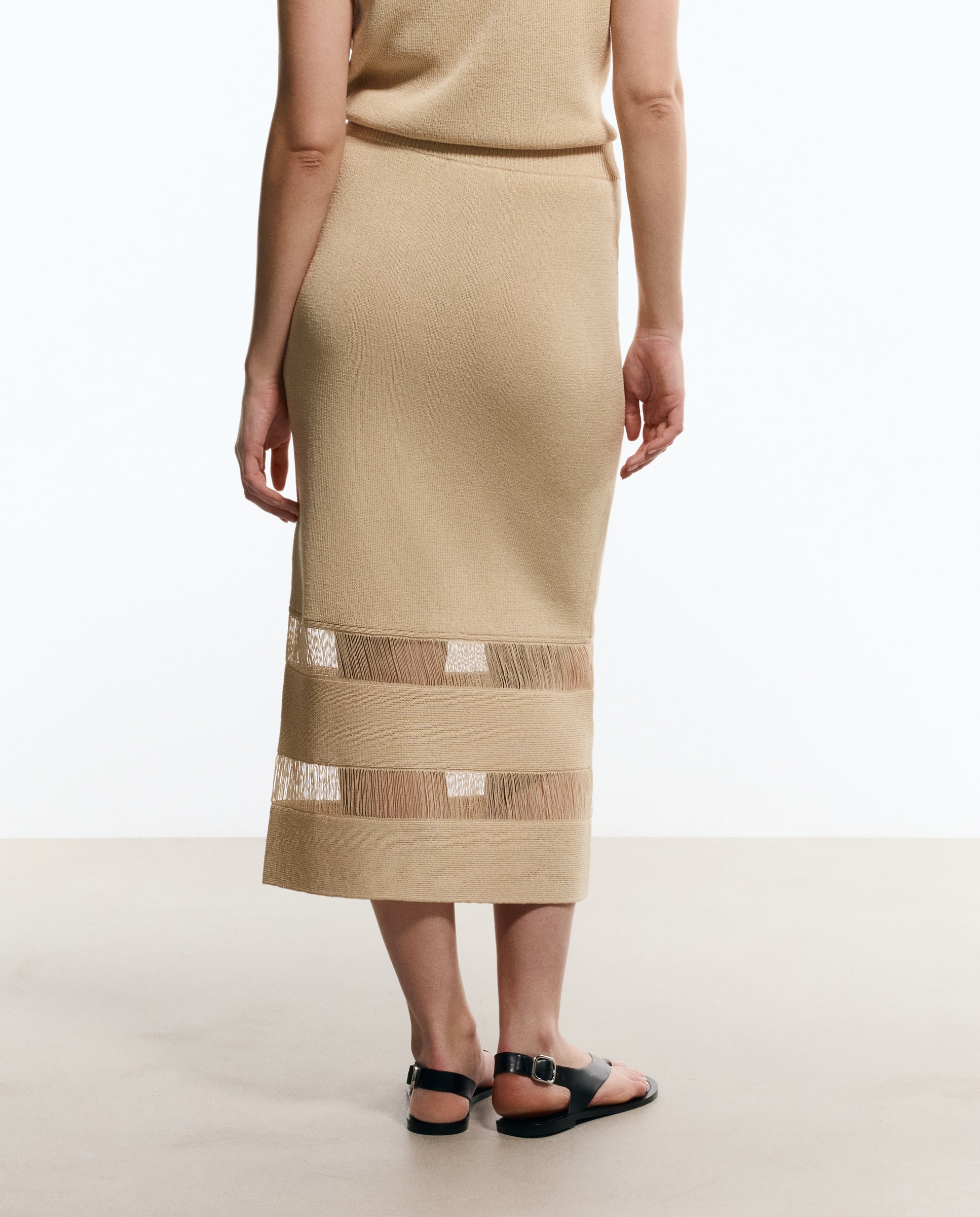 Falda recta midi con líneas verticales Beige Woman Limited El Corte ...
