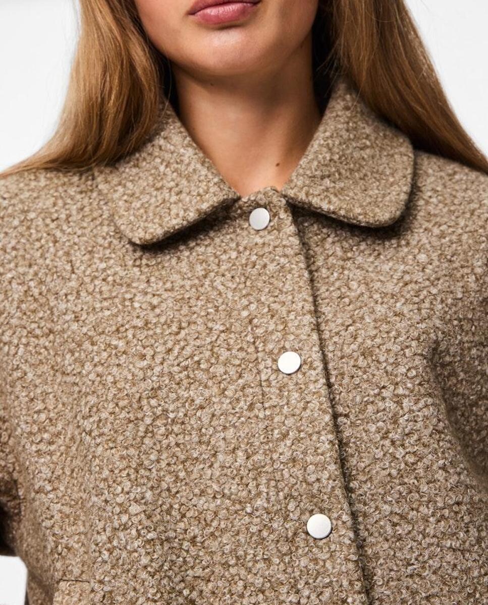 Cazadora de pelo rizado de mujer · Pieces · El Corte Inglés