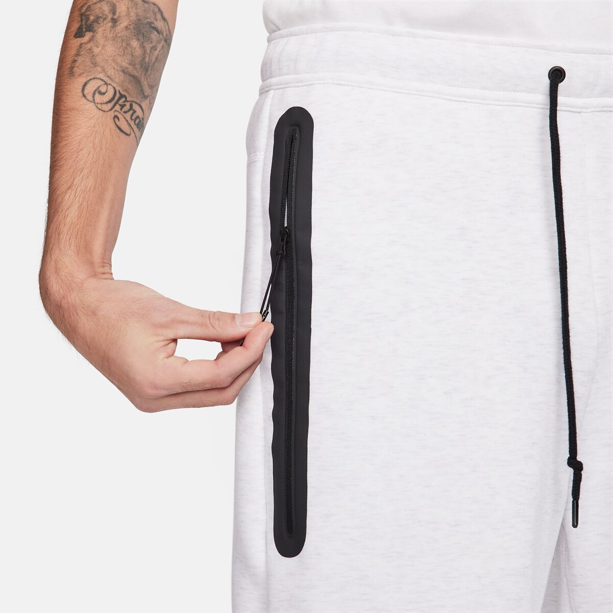 Pantalón corto de hombre Sportswear Tech Fleece Nike · Nike · El Corte ...