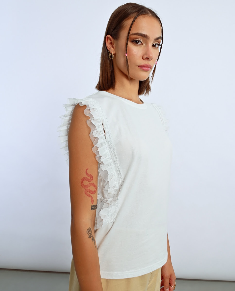 Camiseta de mujer de manga corta detalle volantes Blanco Lili Sidonio ...