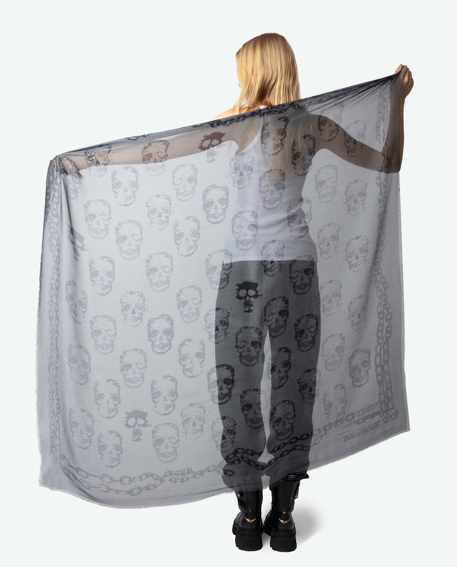 Pañuelo de mujer skull de modal Rosa Zadig & Voltaire · El Corte Inglés