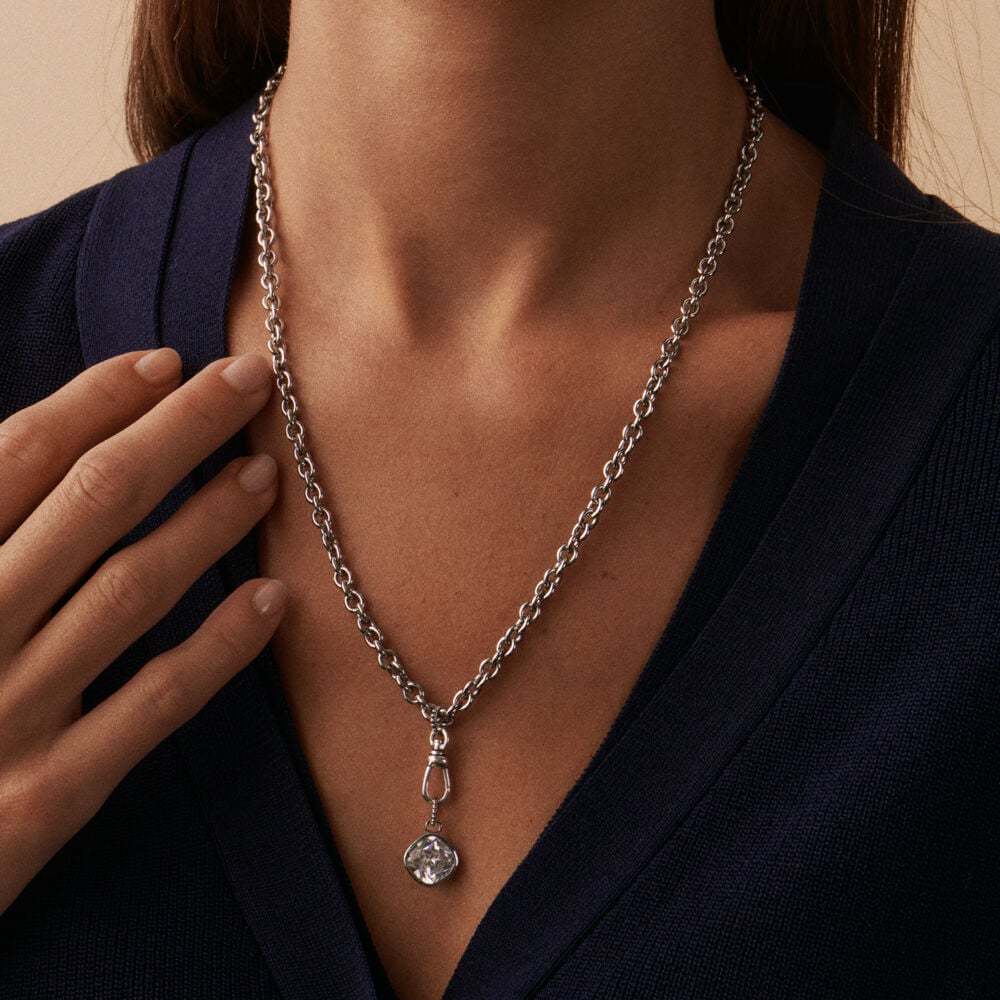 Colgante mosquetón plateado María Pombo Lucky Plata Agatha Paris · El ...