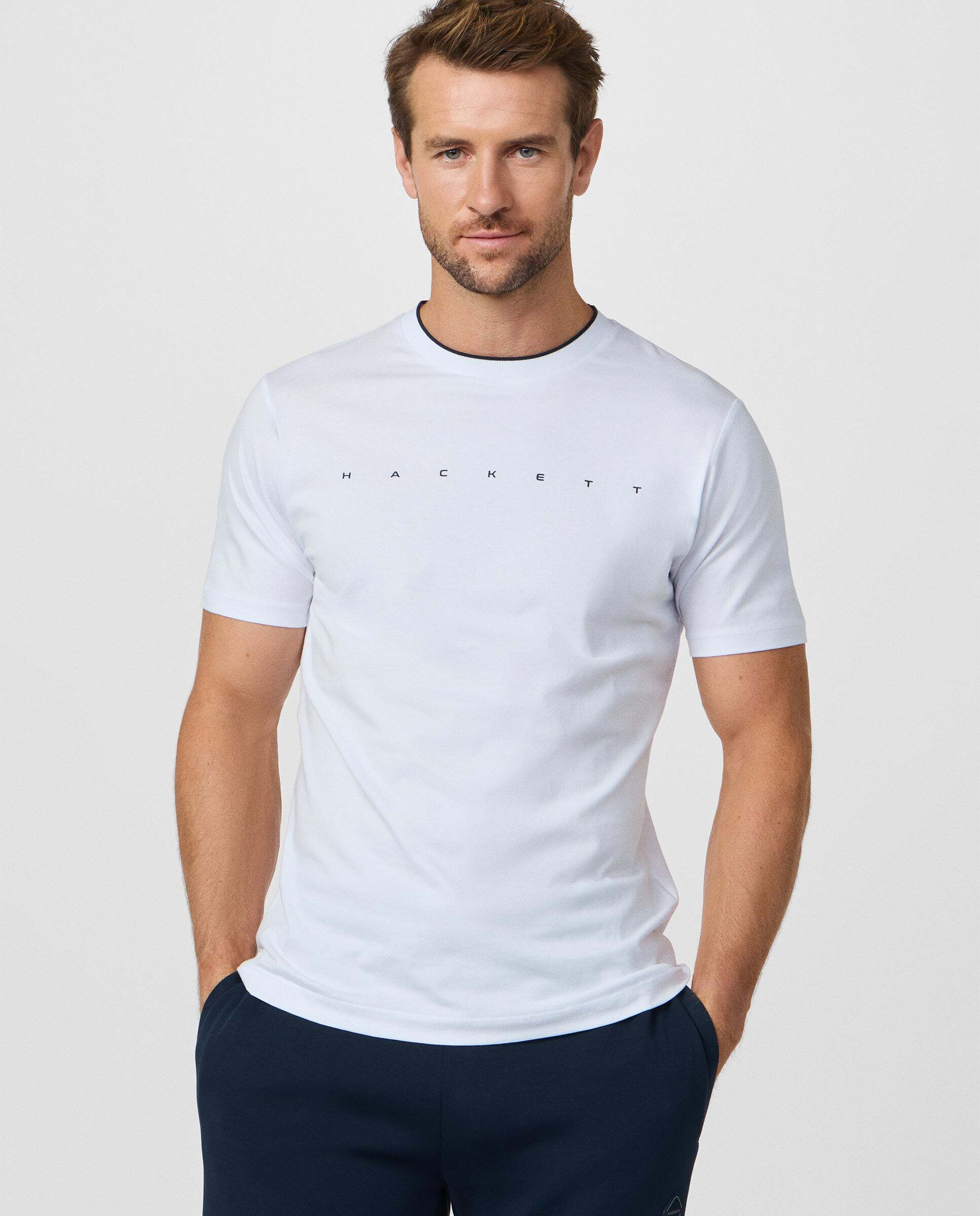 Camiseta de hombre manga corta con logo fit clásico Blanco · El Corte ...