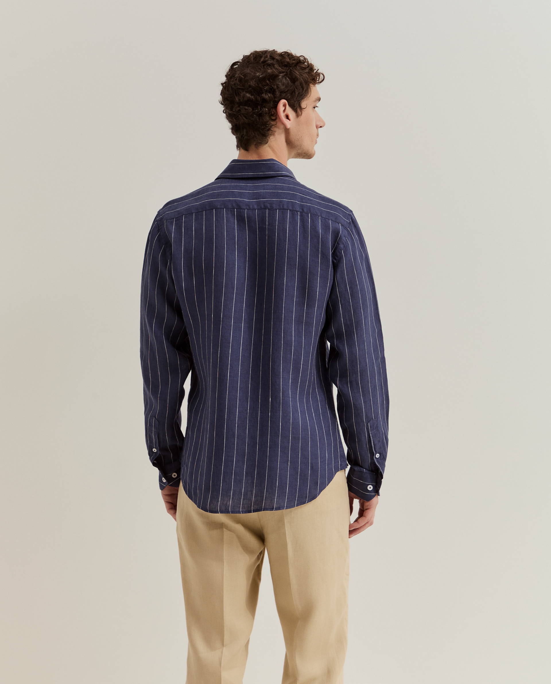 Camisa slim fit de hombre en lino a rayas Azul marino · El Corte Inglés