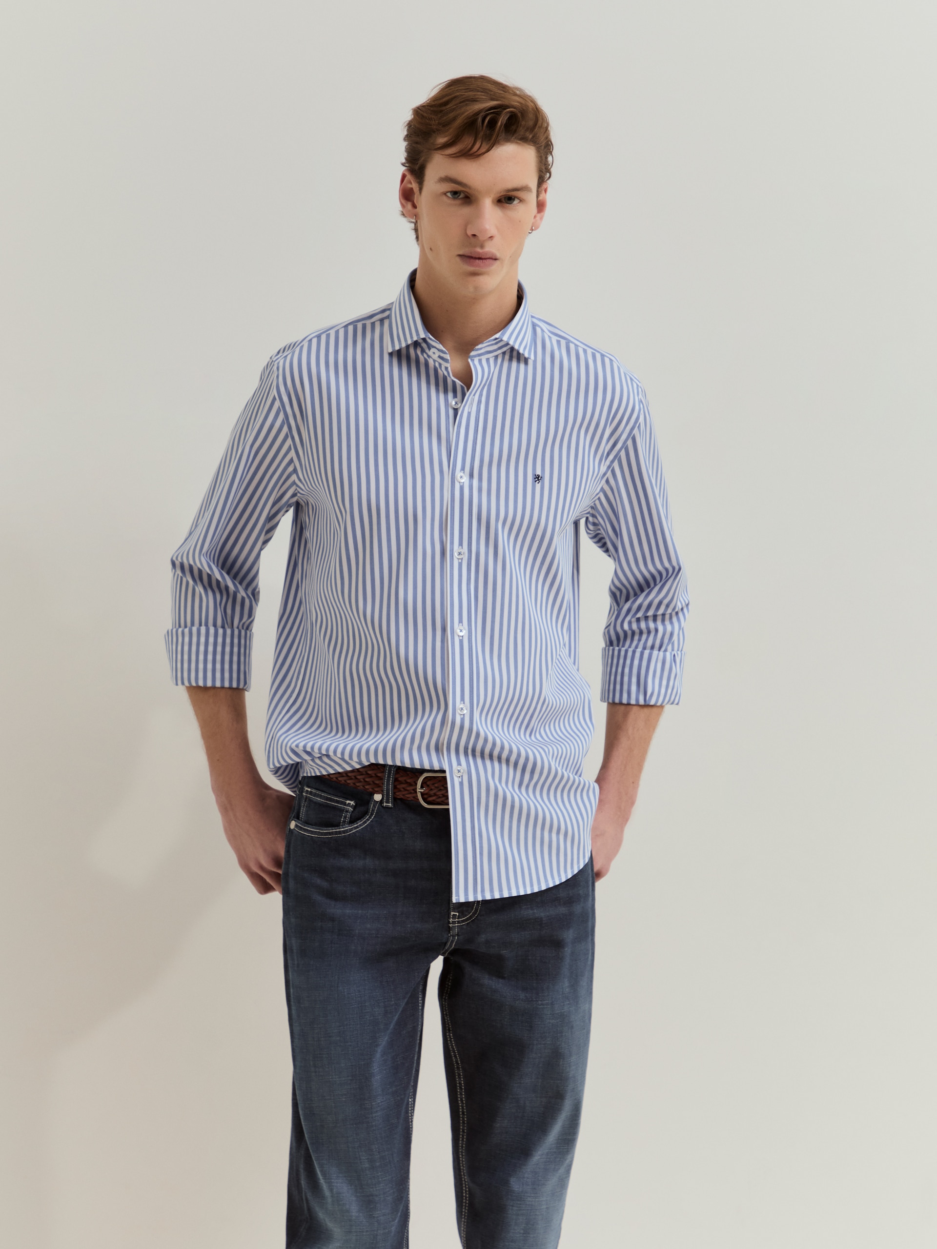 Camisa de hombre de algodón a rayas de corte regular Azul · El Corte Inglés