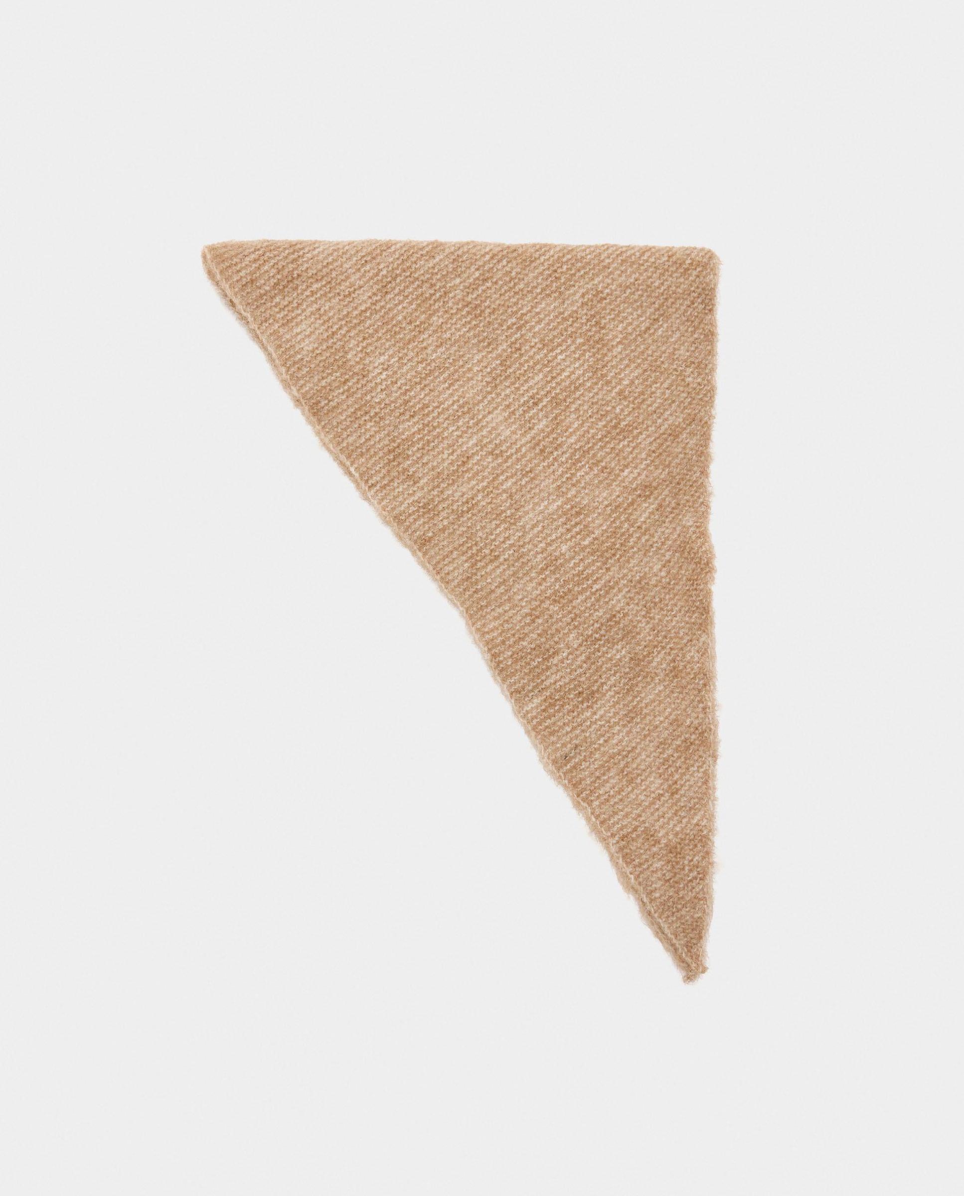Pañuelo para el pelo acanalado en liso Beige Parfois · El Corte Inglés