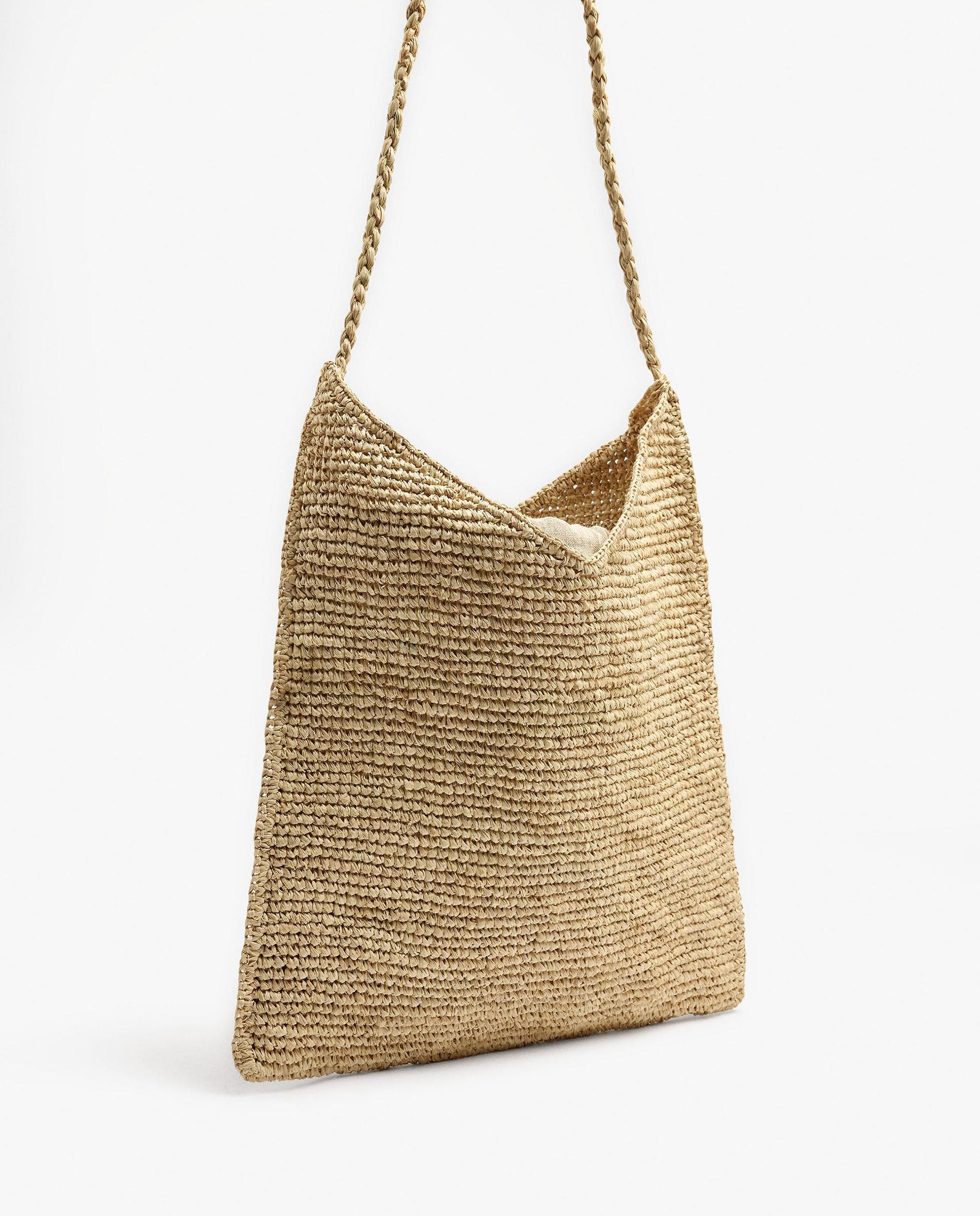 Bolso de hombro estilo rafia en liso Natural Parfois · El Corte Inglés