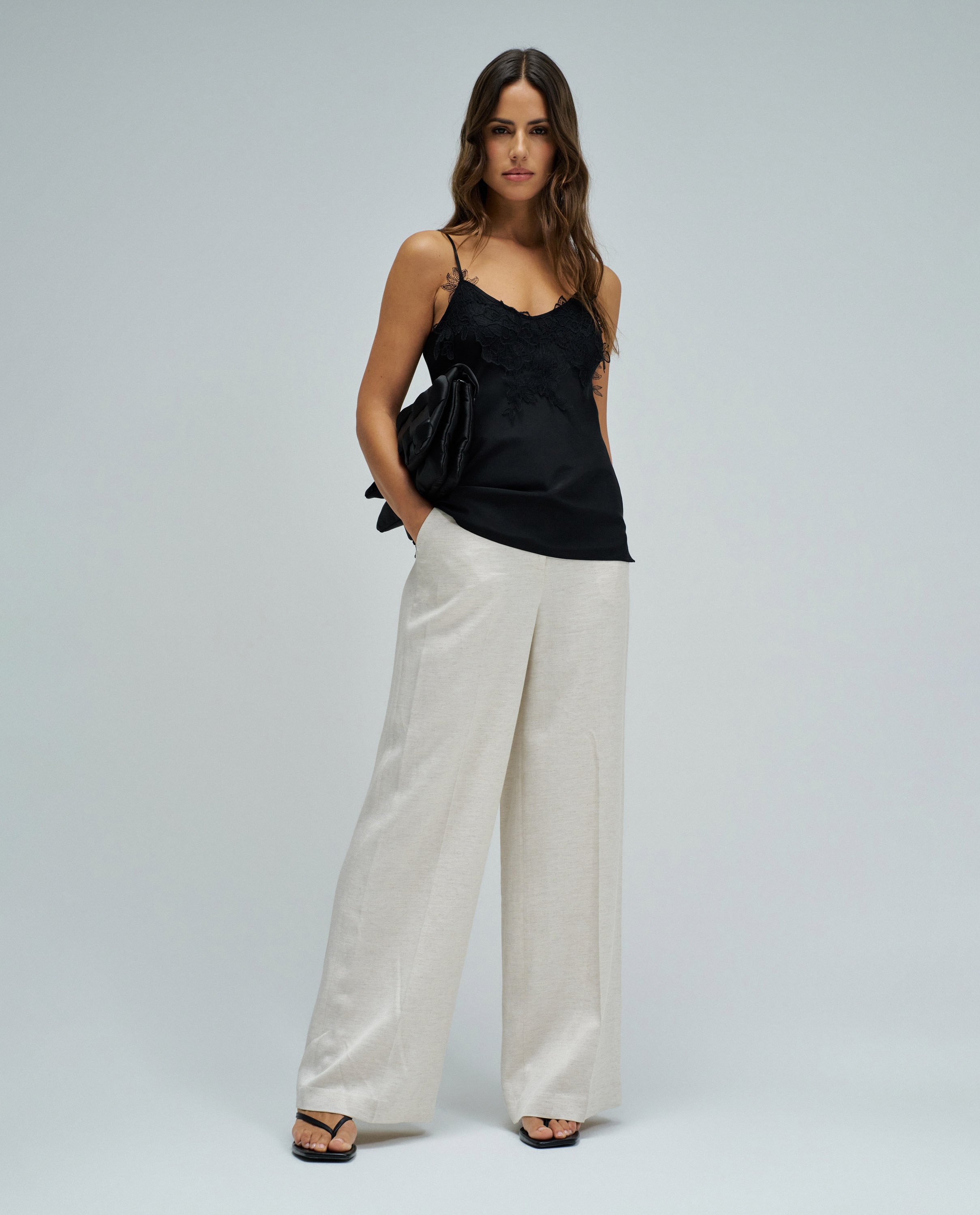 Top de mujer satinado con encaje Negro Salsa Jeans · El Corte Inglés