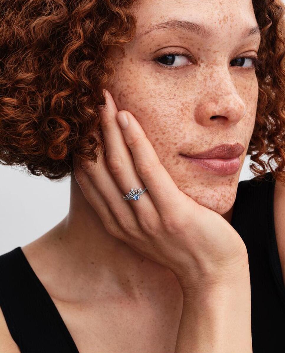 Anillo en plata de ley Tiara Reina Elsa de Frozen de Disney · PANDORA ...