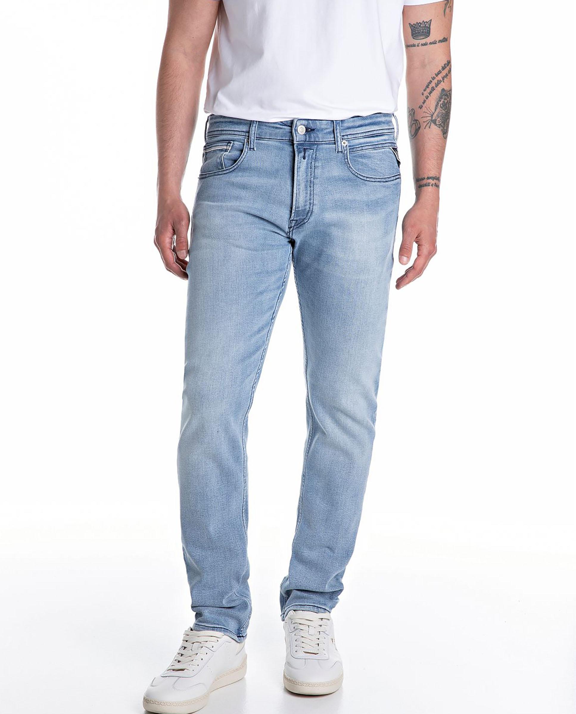 Vaquero de hombre slim fit cinco bolsillos Azul claro · El Corte Inglés