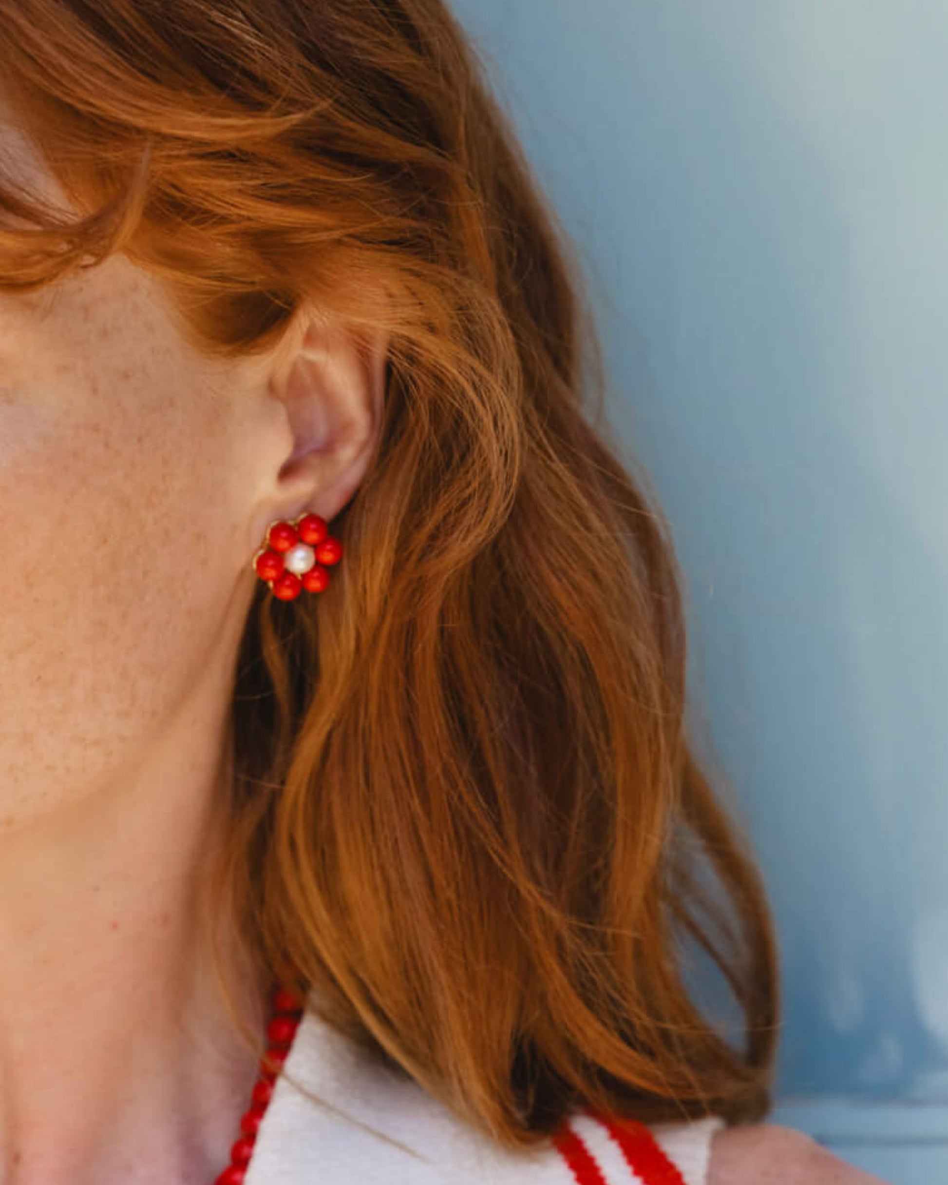 Broche flor perlas rojo kate Rojo Majorica · El Corte Inglés