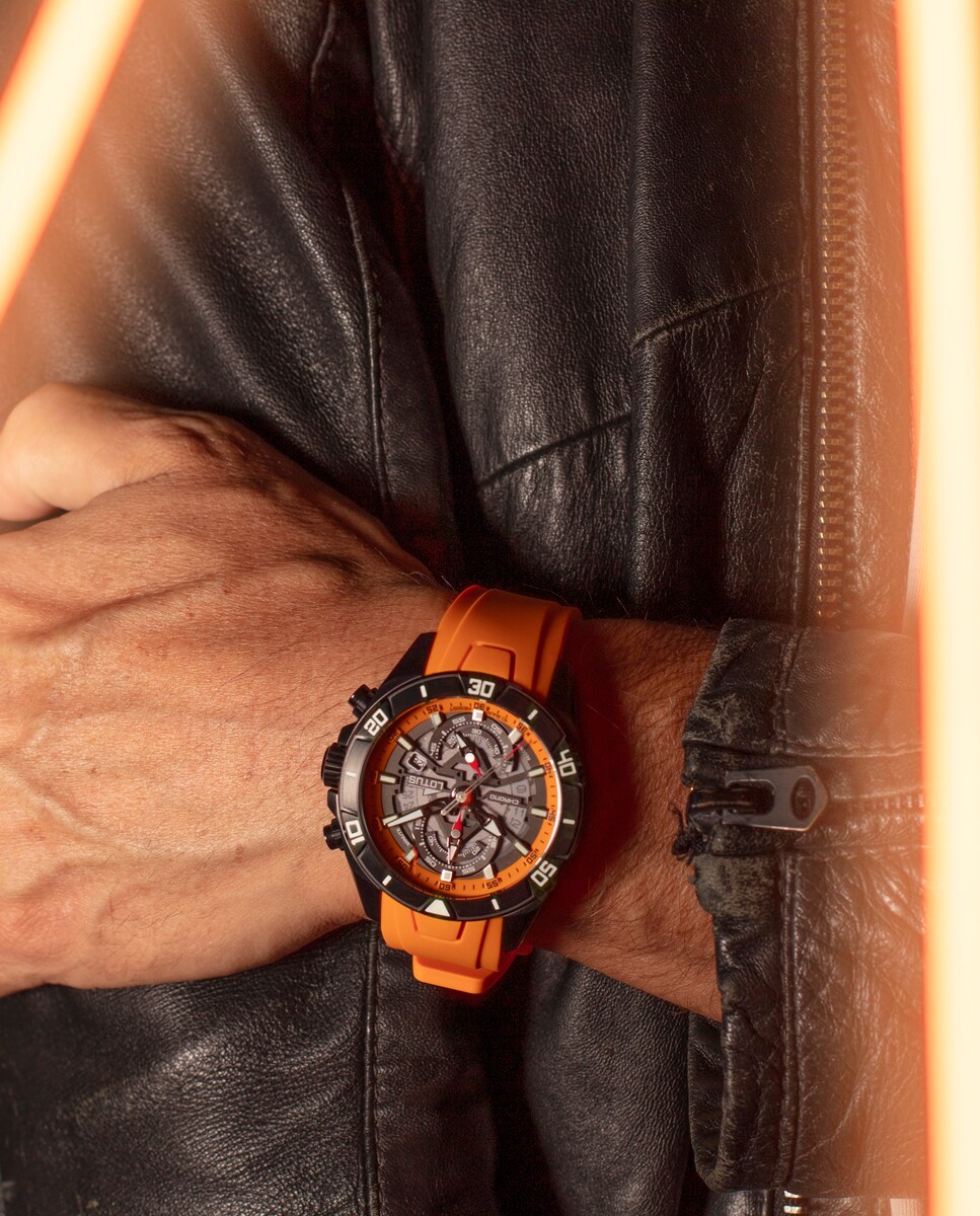 Reloj de hombre 18945/3 Vortex de caucho color naranja · LOTUS · El ...