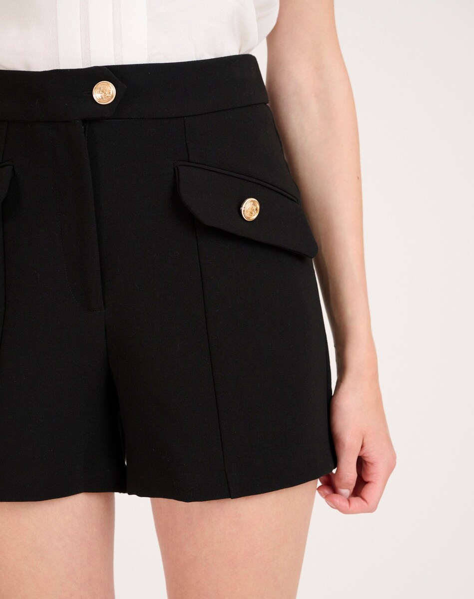 Short de mujer de tiro alto con botones decorativos · Naf Naf · El ...