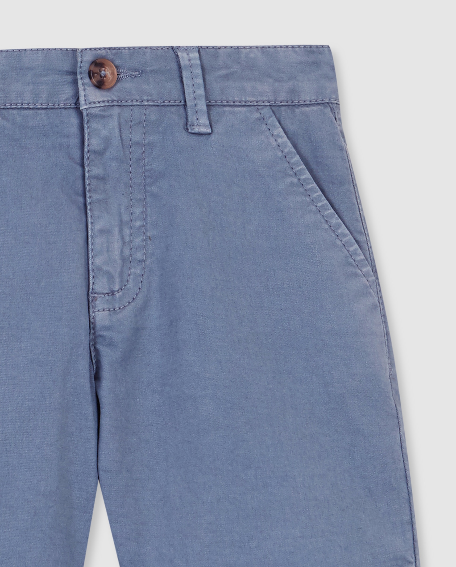 Pantalón chino corto de niño Azul claro Gocco · El Corte Inglés
