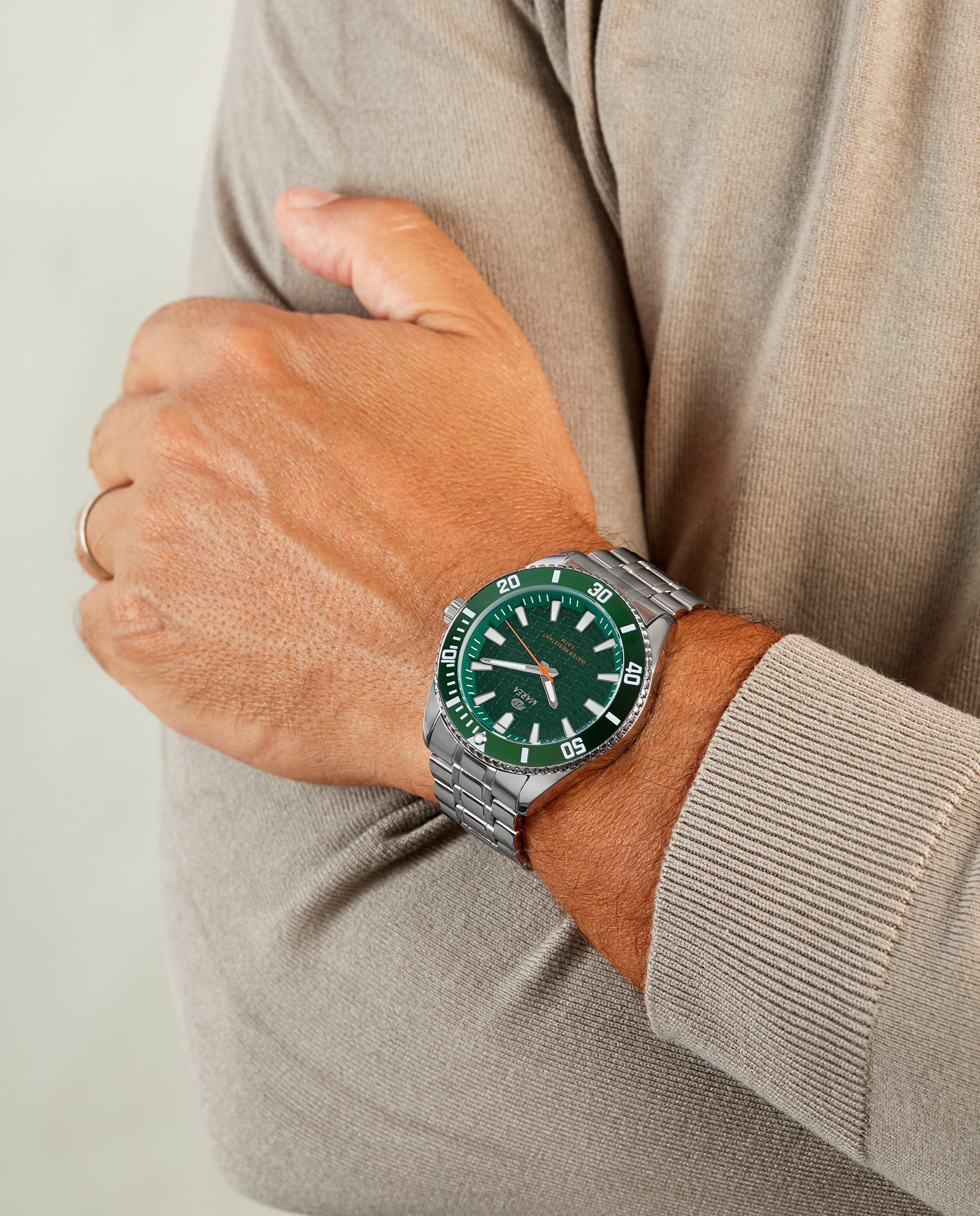 Reloj analógico de hombre b41391 3 correa de acero y esfera verde ...