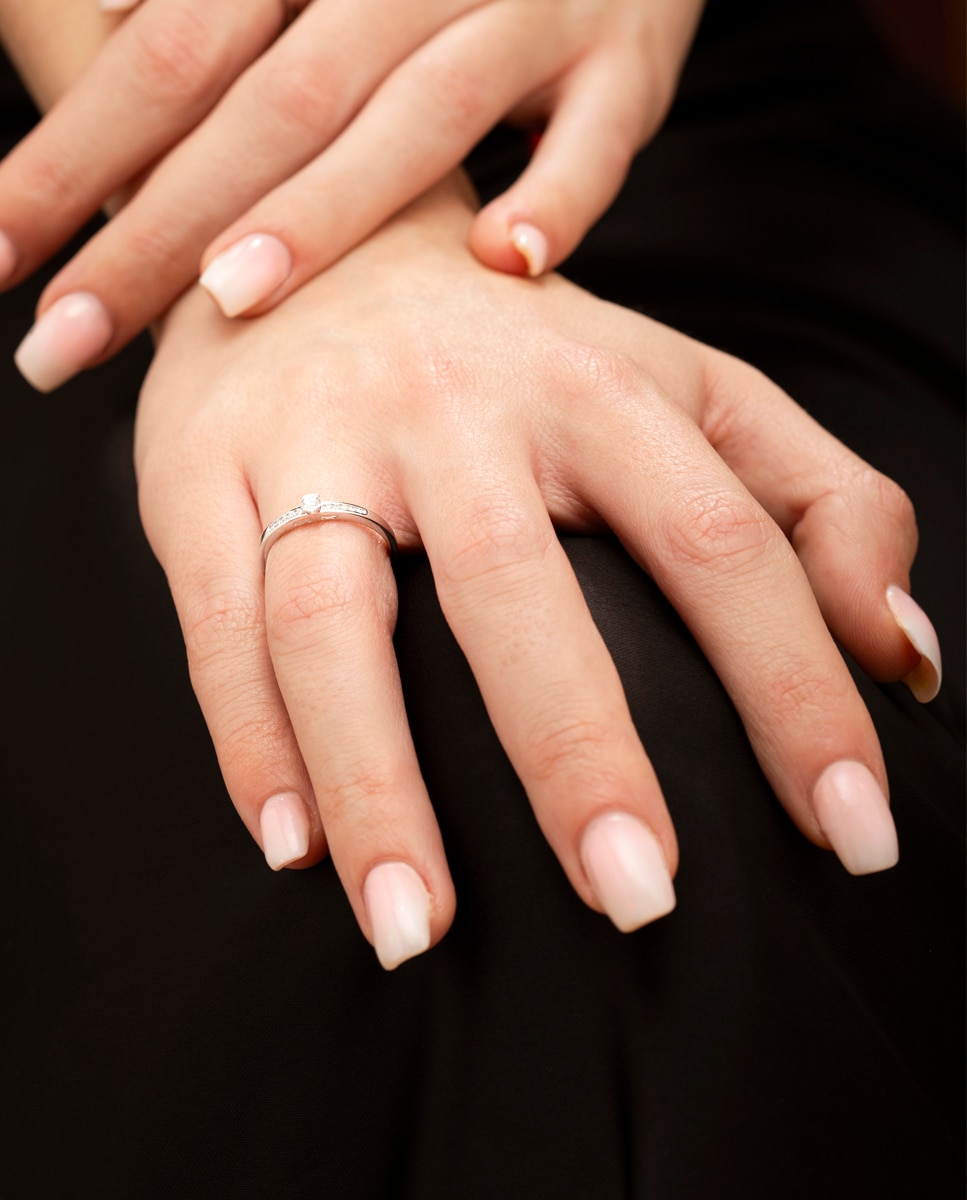 Anillo dia00032 diamonds de oro 9k acabado brillo Blanco Time Road · El ...