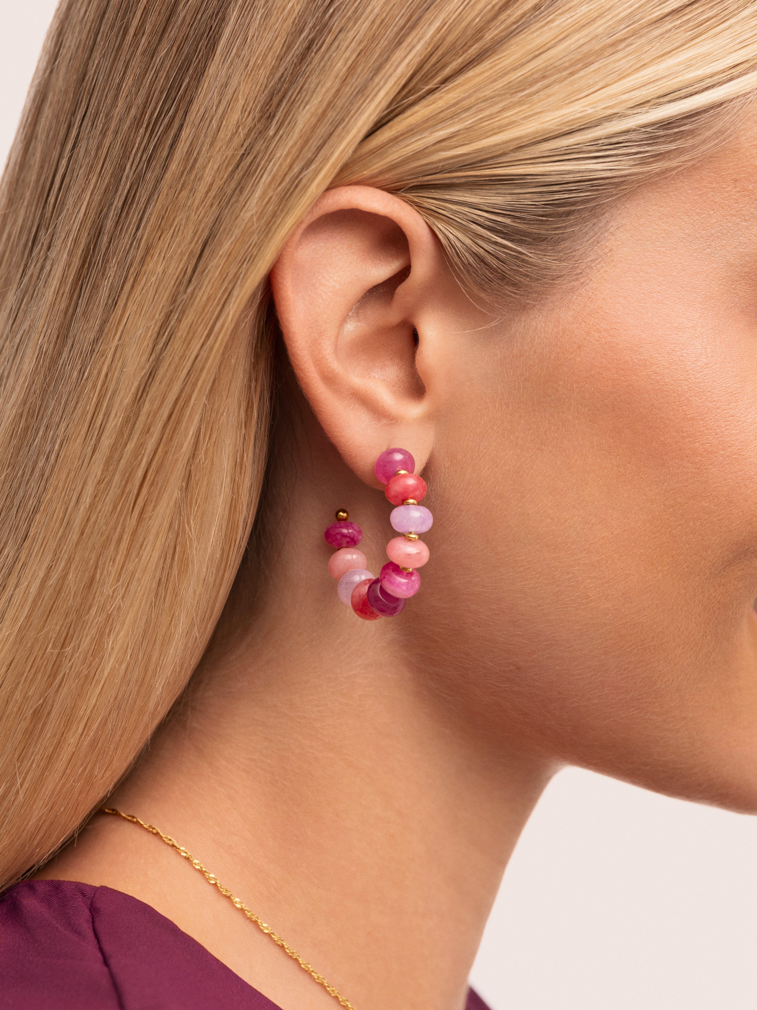 Pendientes rosé stones de acero bañado en oro Rosa Singularu · El Corte ...