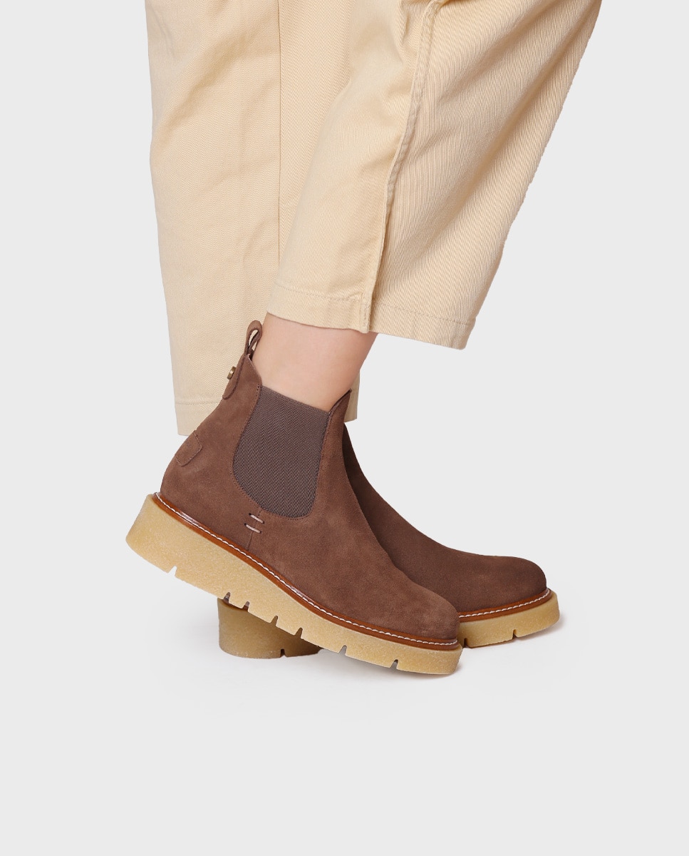 Botines de mujer de serraje con elásticos Topo Toni Pons · El Corte Inglés