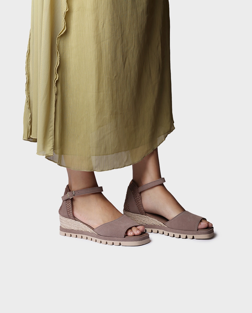 Sandalias de cuña de mujer de piel con suela flexible Topo Toni Pons ...