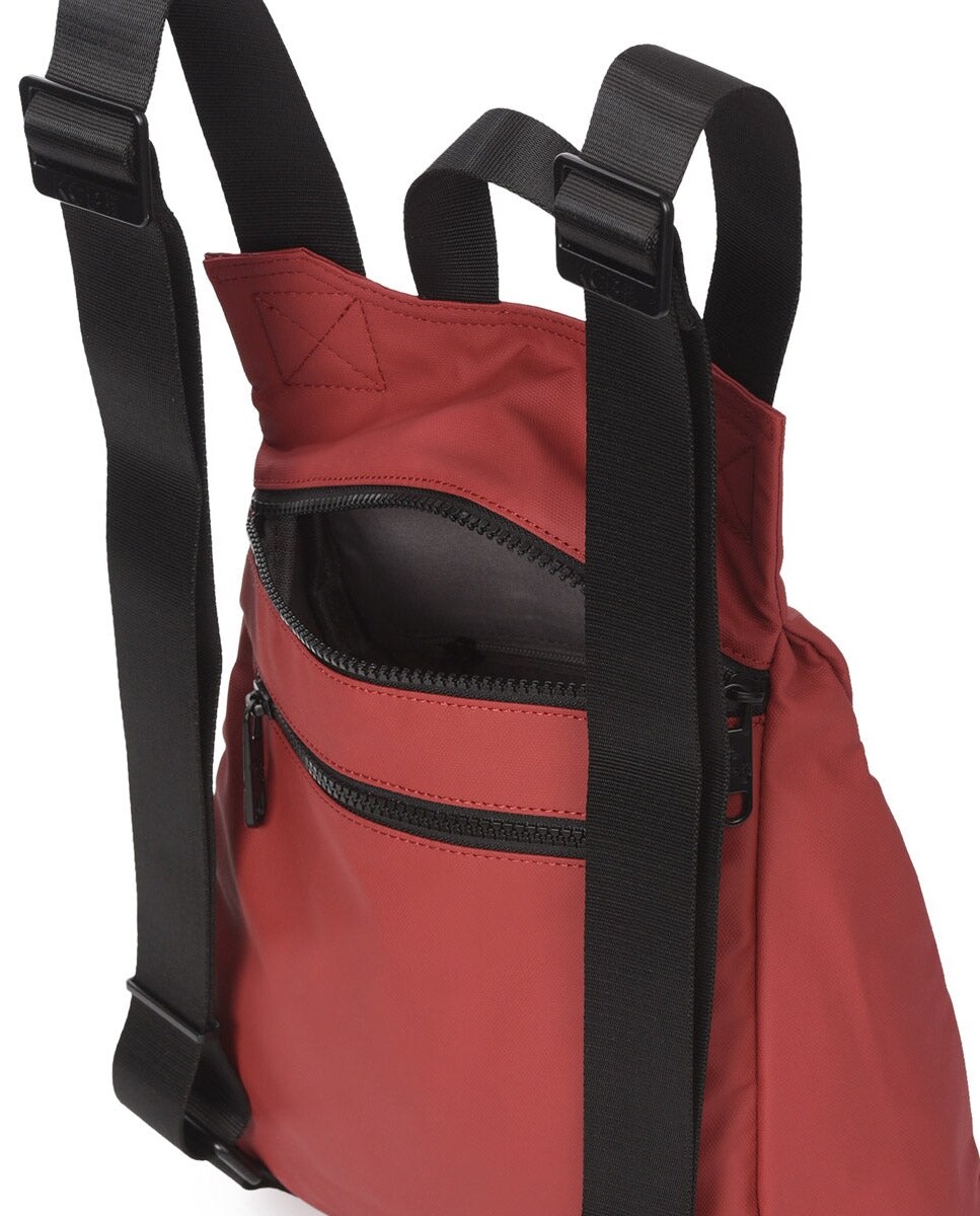 Mochila Dual antirrobo grande color cereza de mujer · Kcb · El Corte Inglés