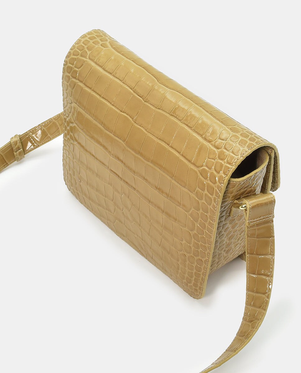 Bandolera de mujer cuadrada de piel grabada en coco color arena · Leandra · El Corte Inglés