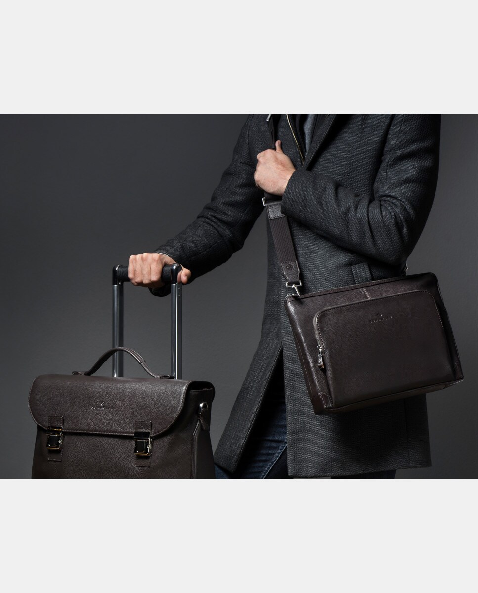 Portadocumentos de piel en azul marino con doble compartimento ...