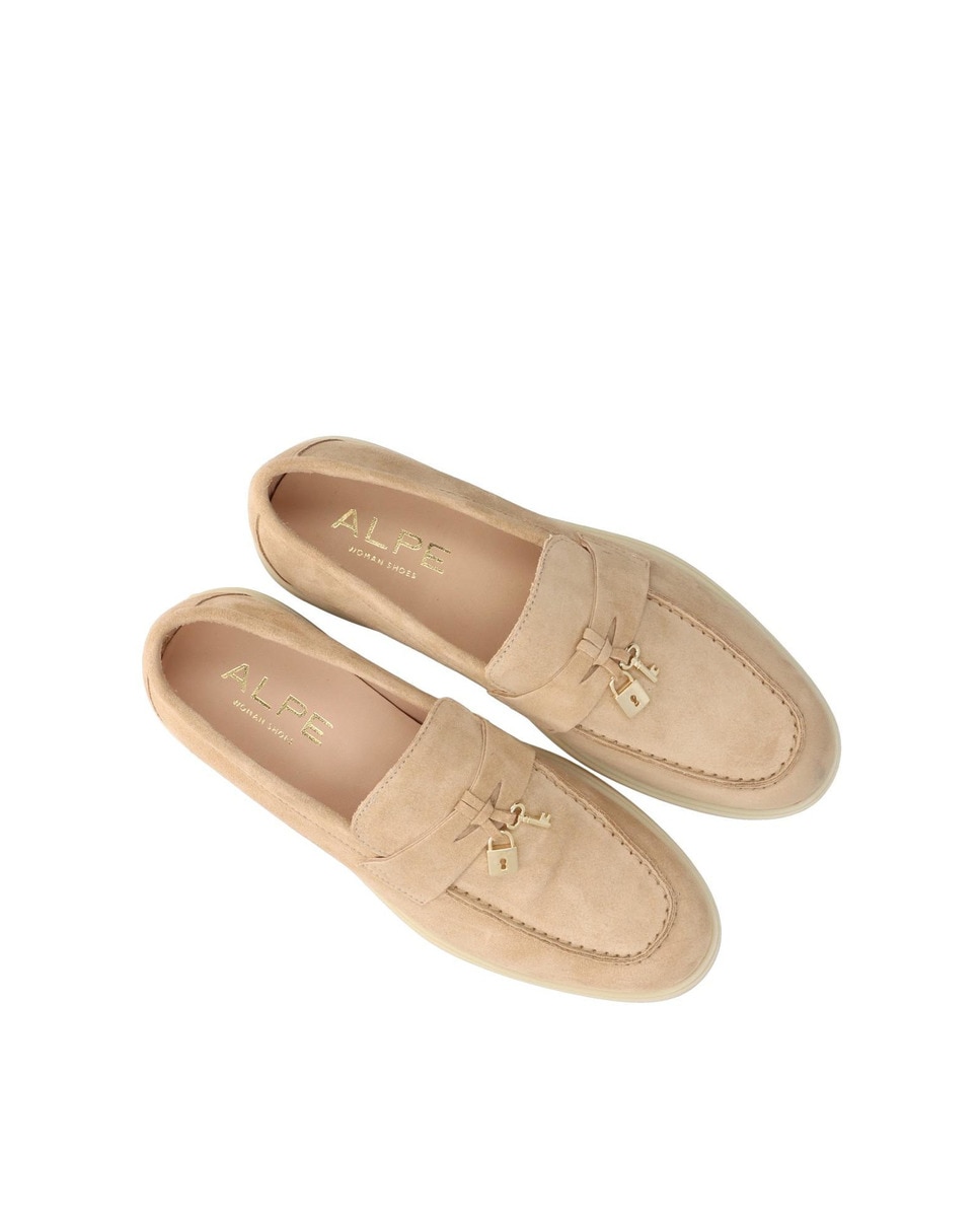 Mocasines planos de mujer de piel baby silk en color natural Natural ...