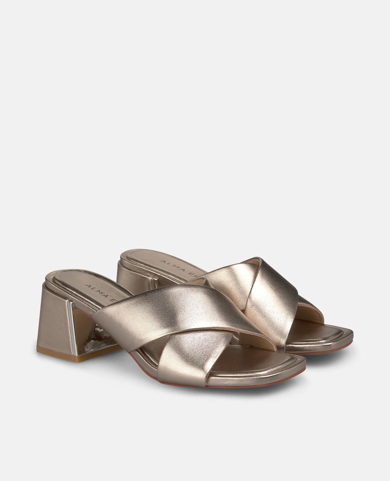 Sandalias de tacón de mujer en piel efecto metalizado con doble tira ...