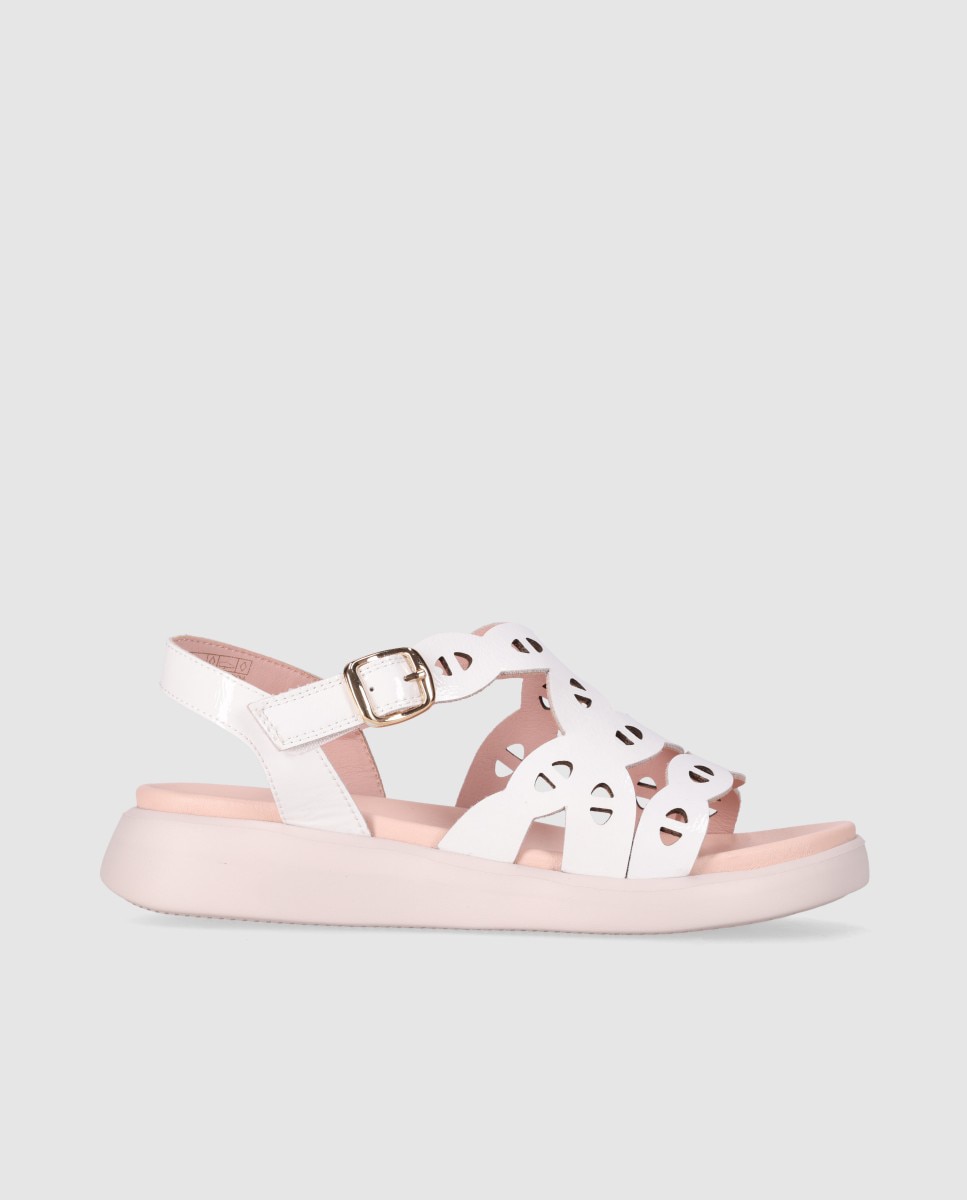 Sandalias de cuña de mujer con acabado brillante y diseño calado Blanco ...