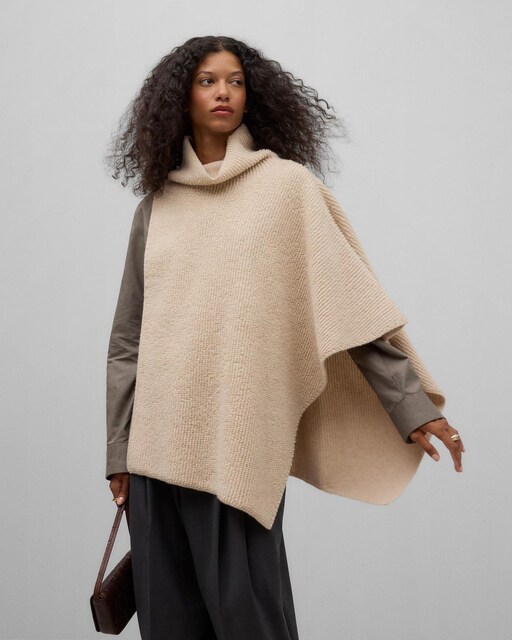 Capas de mujer · Moda