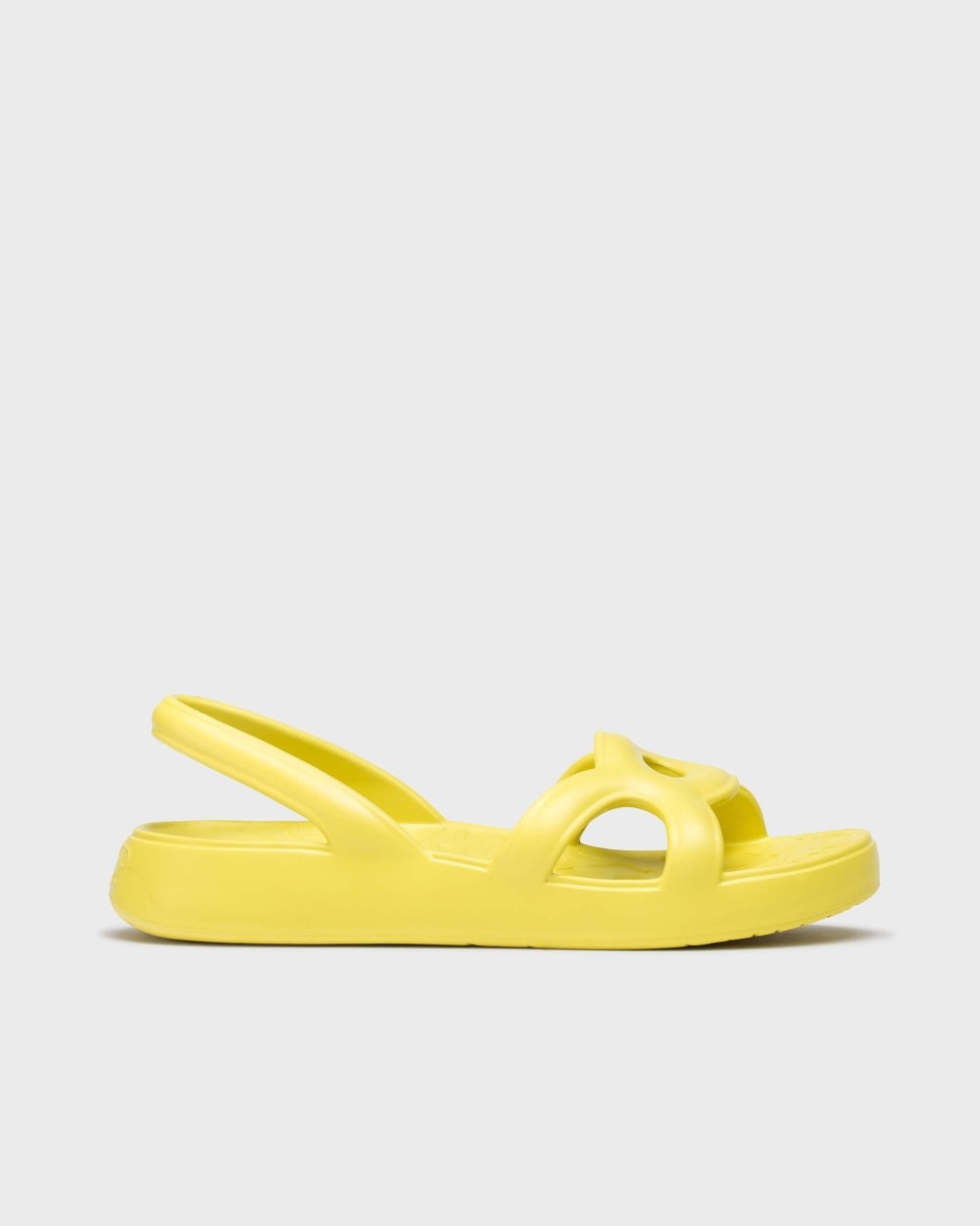 Sandalias planas de mujer de eva monobloque Amarillo Wonders · El Corte ...