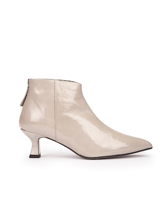 Botines de mujer de tacón y punta fina · Pedro Miralles · El Corte Inglés