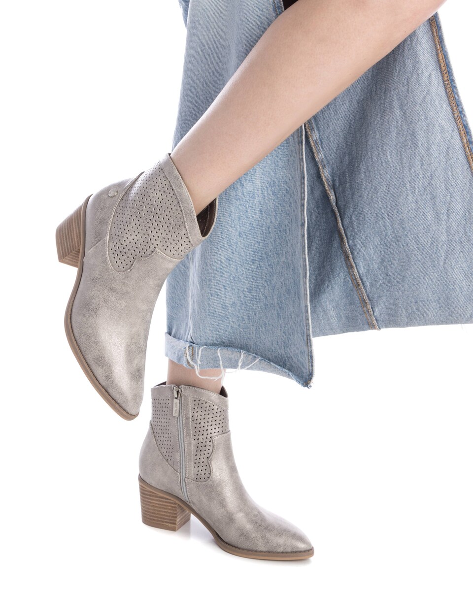 Botines de mujer con tacón y cierre de cremallera · Refresh · El Corte ...