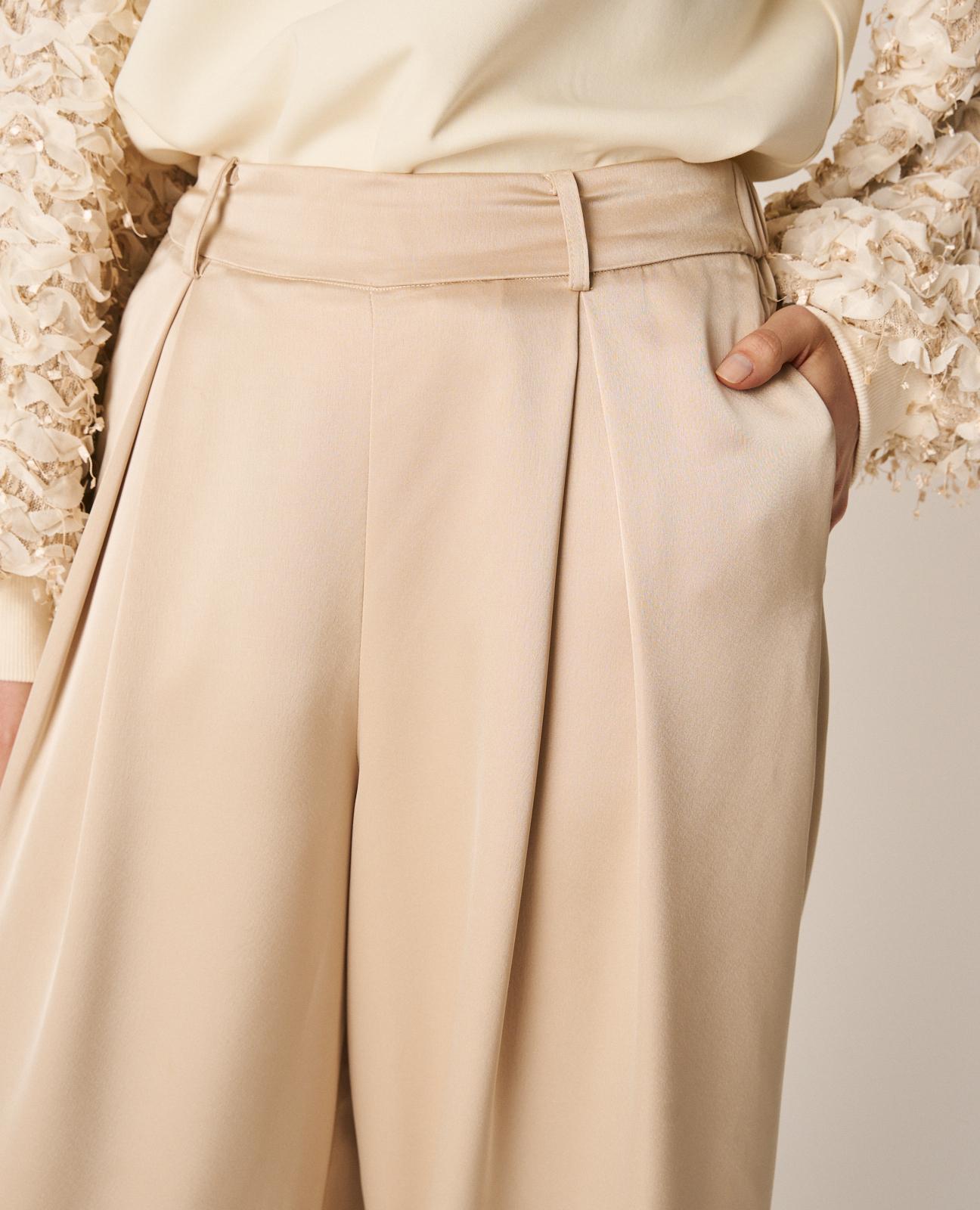 Pantalones anchos de mujer elásticos con pinzas Oro Alma en Pena · El ...
