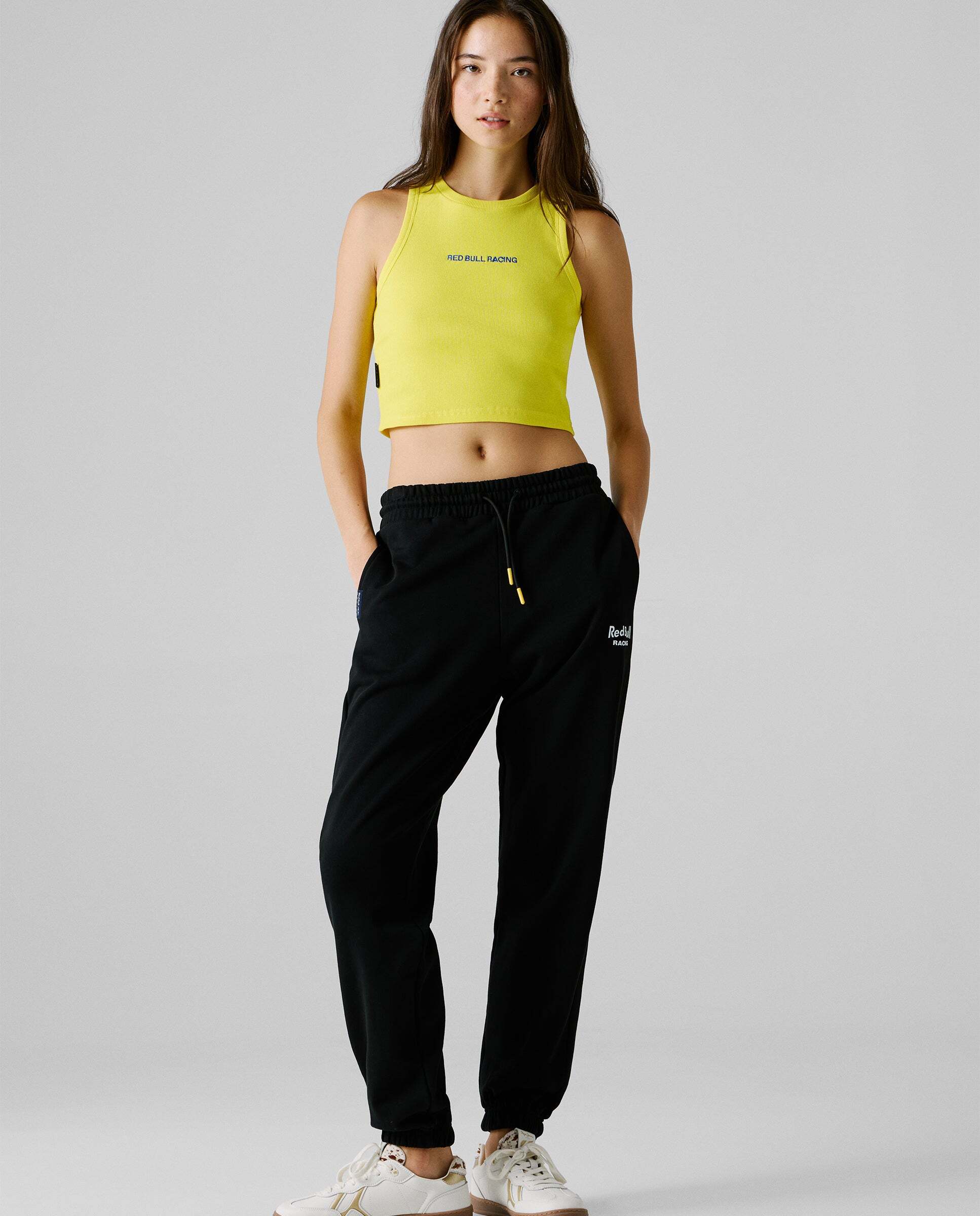 Top de mujer cropped sin mangas red bull racing Amarillo Pepe Jeans ...