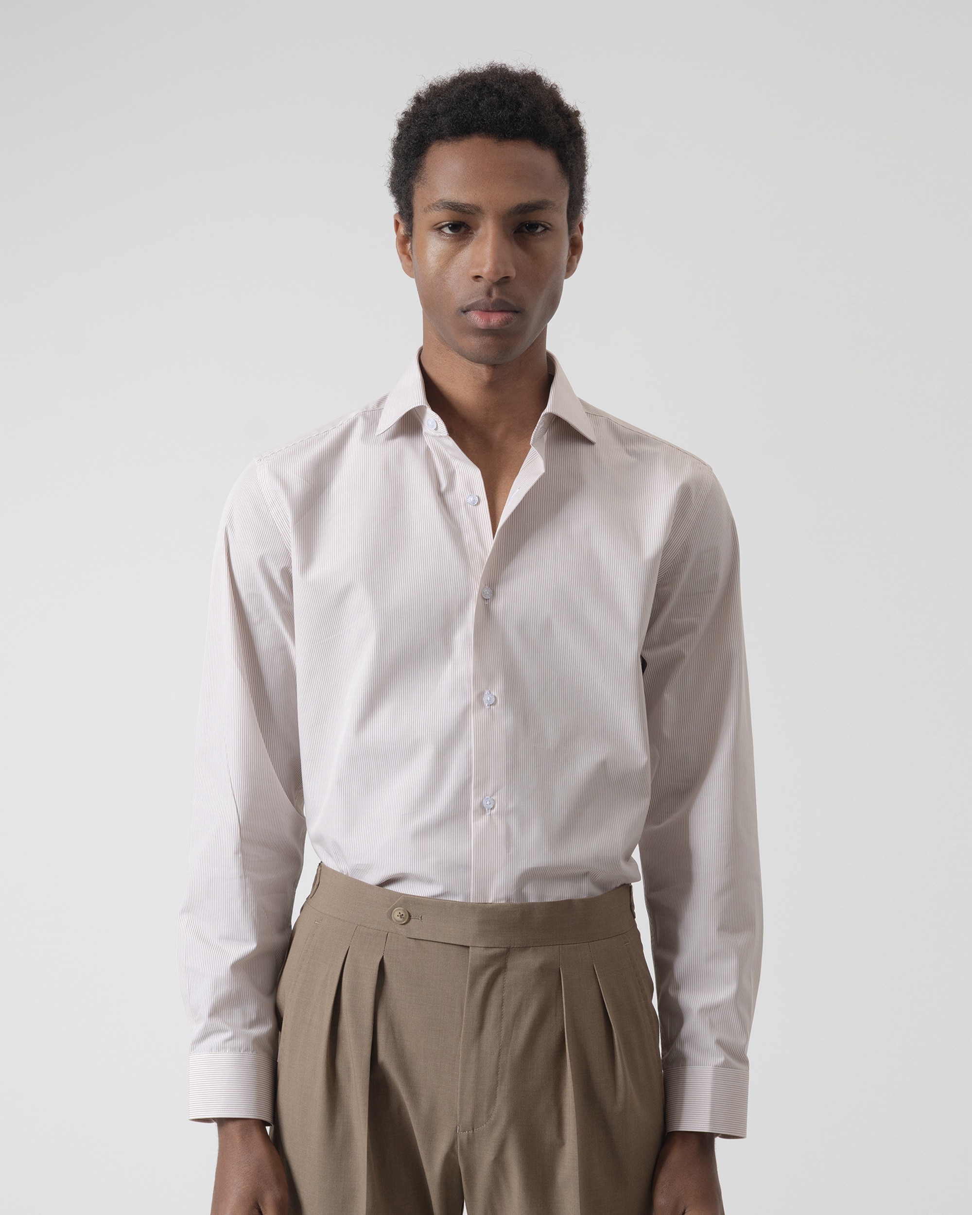 Camisa vestir rayas de hombre regular fit arena Arena · El Corte Inglés