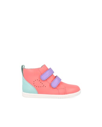 Botas infantiles de niños de piel con doble cierre autoadherente ...